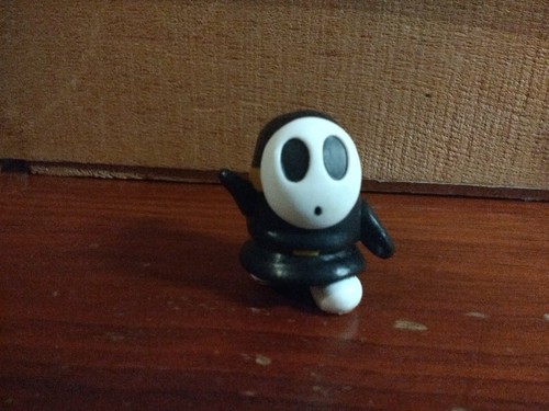 2" Super Mario Brothers Shy Guy figure | eBay