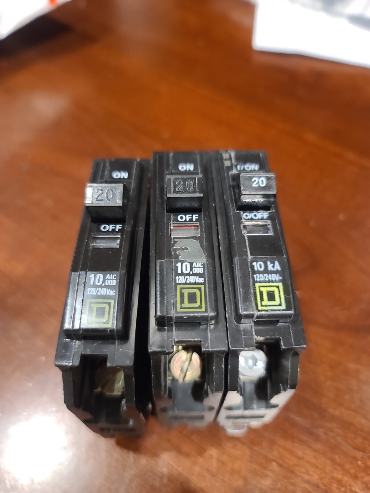 (3) Square D QO120CP Miniature Circuit Breaker - 20 A, 1 Pole, 120/240 ...