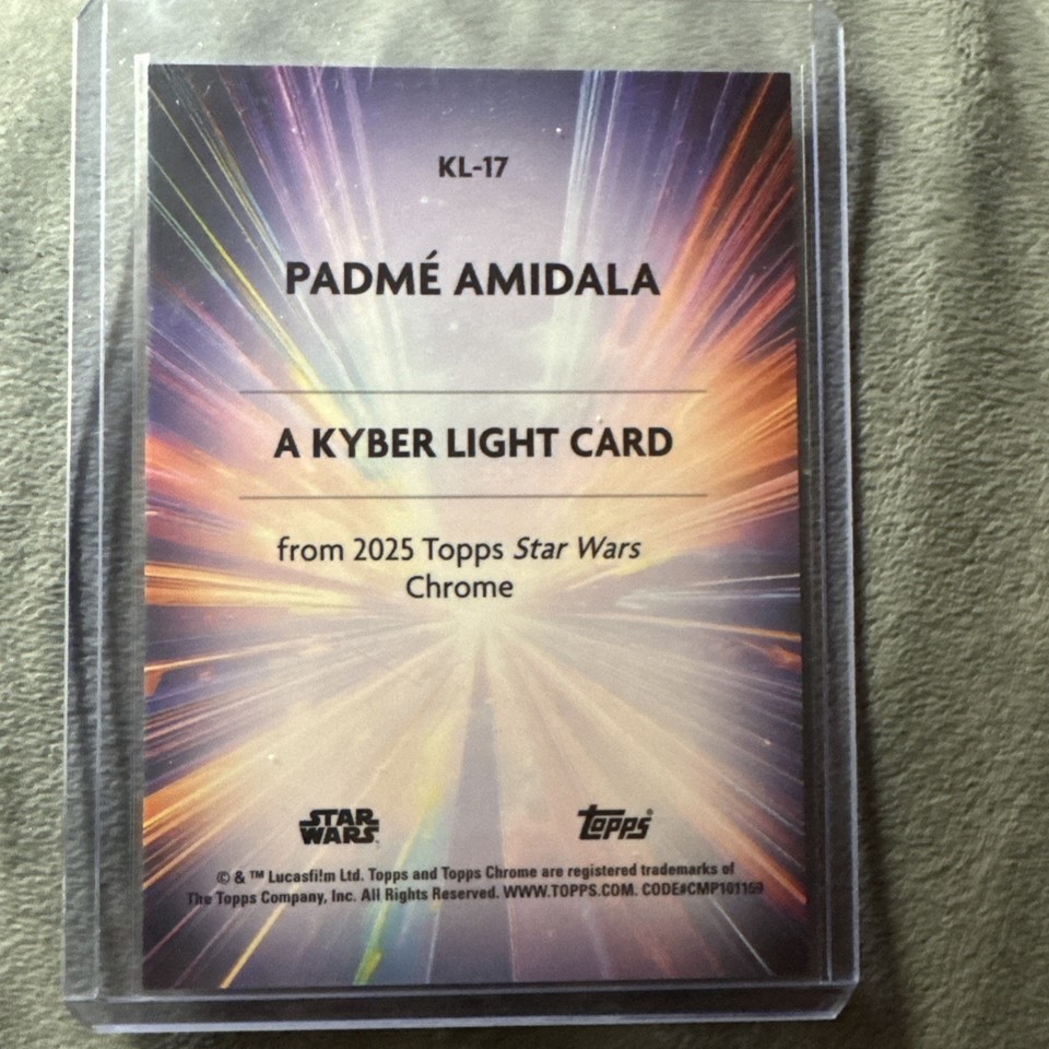 🎮2025 Topps Chrome Star Wars Padme Amidala Kyber light Card KL-17 | eBay