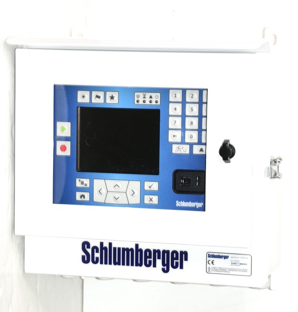 Schlumberger Instruct Controller 100840400 Type 3r Enclosure 100840410 ...