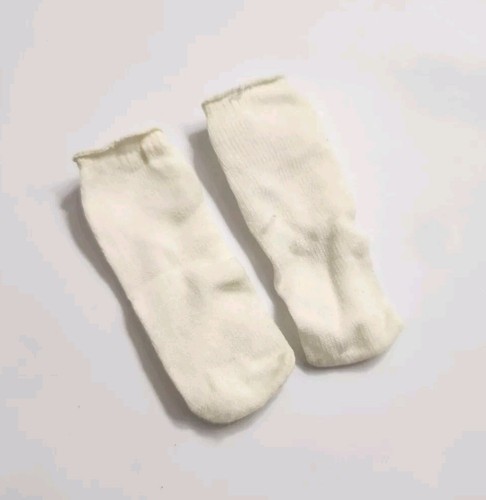 AMERICAN GIRL DOLL WHITE SOCKS ONLY 2008-2012 ERA VINTAGE SOCKS ...