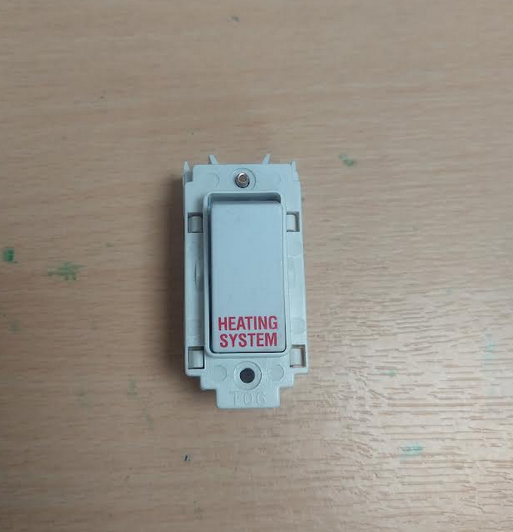 Volex 20A DP Grid Switches Microwave/Water Heater/Extract Fan/Hob ...