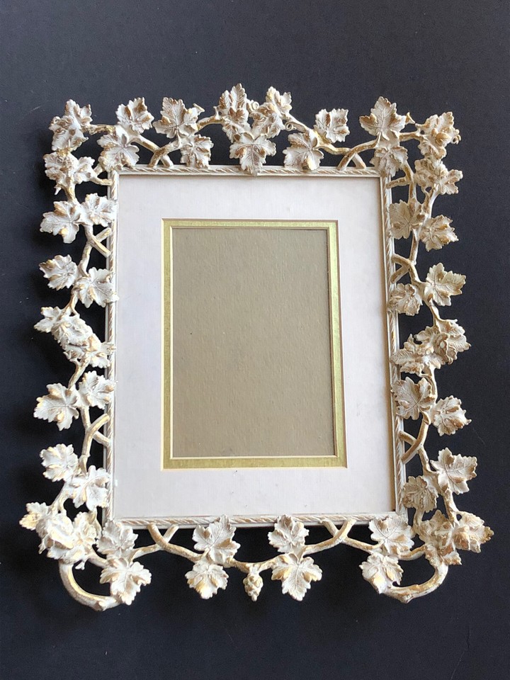 RARE! Vintage Gold White LEAVES METAL Hollywood Regency PICTURE FRAME ...