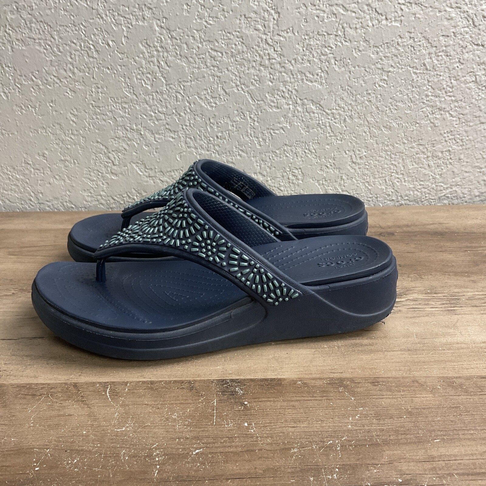Crocs Monterey Diamante Blue Flip Flops Womens Size 7 - Gem