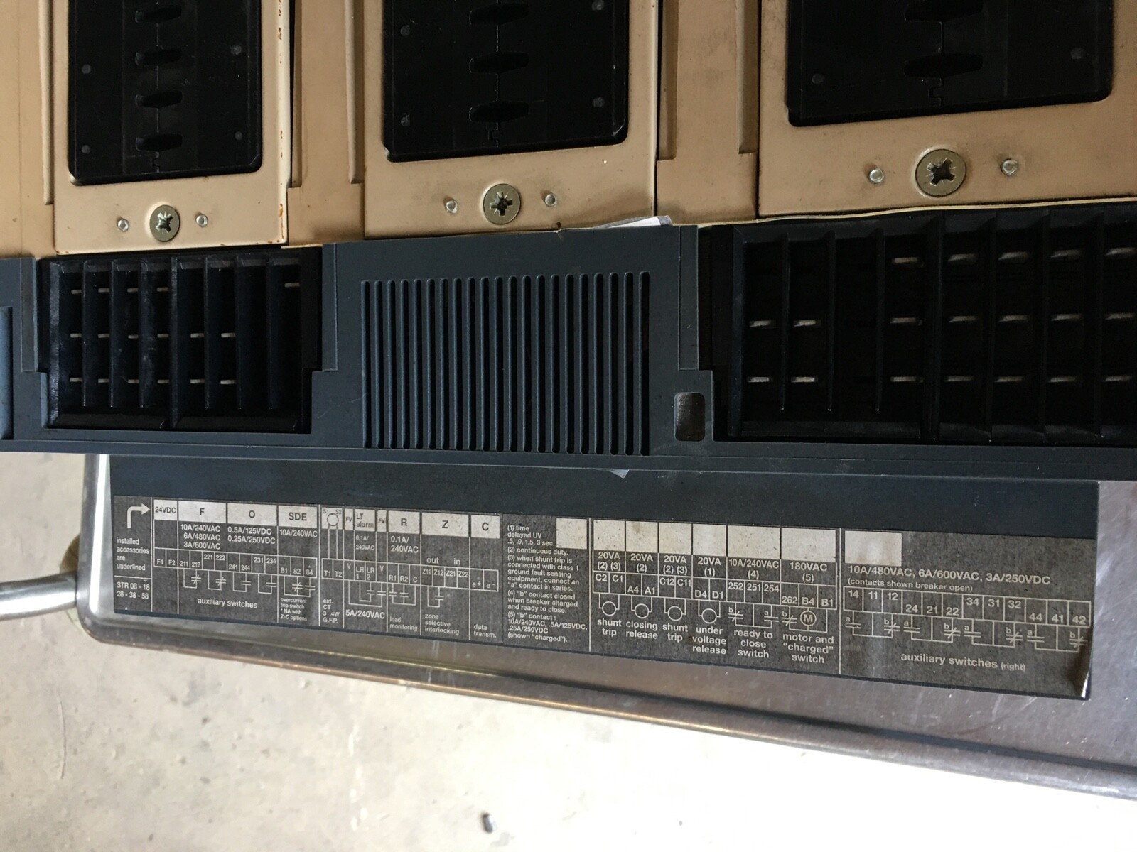 MP16H1 Merlin Gerin Masterpact Circuit Breaker 1600A LSIG with STR58U ...