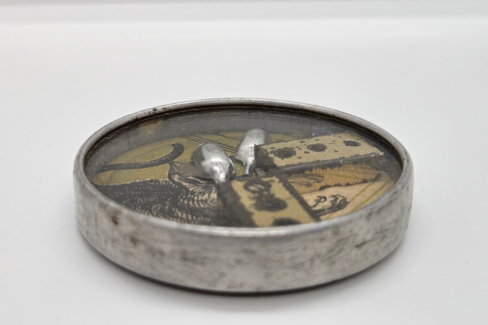 Ancien Jeu d'adresse. billes . BV Paris. Le Conseil tenu par les rats ...