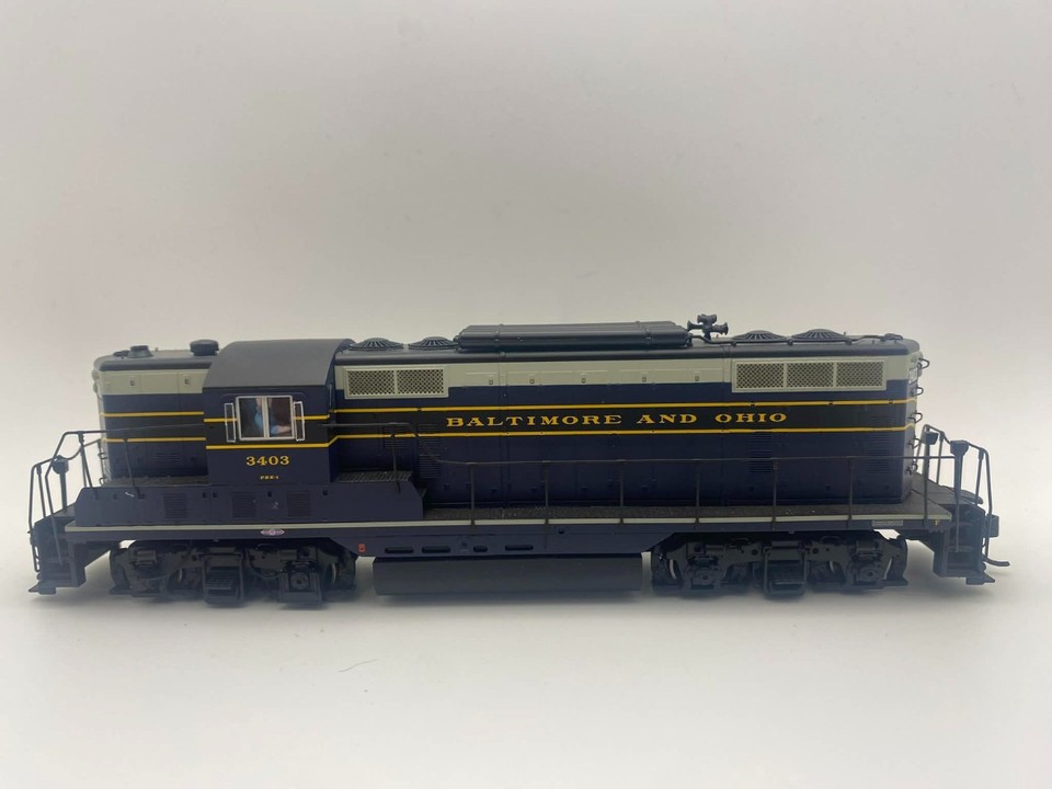 HO Scale DCC Ready Walthers Proto EMD GP7 Baltimore & Ohio #3403 920 ...