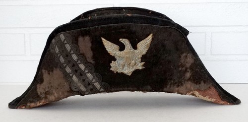 RARE ORIGINAL POST REVOLUTIONARY WAR MODIFIED HAT w/ EAGLE Badge ...