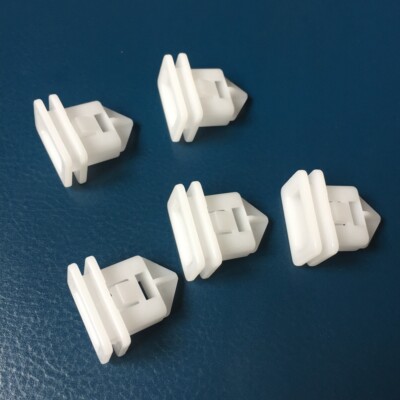 For Volvo C30 S40 V50 V70 XC60 XC70 Rocker Molding Retainer X5 Mounting ...