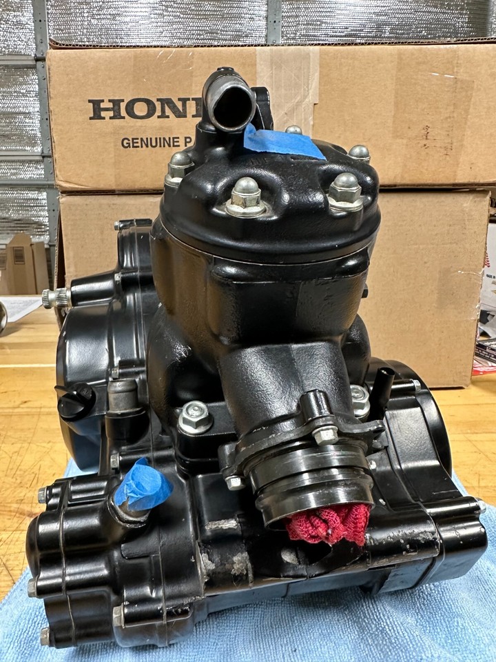 HONDA 1985 ATC250R 250R ATC TRX250R TRX R TAKE OUT OEM ENGINE NEW NEVER ...