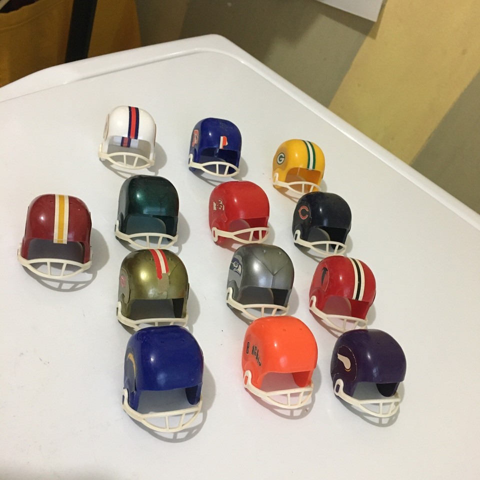 1980's Vintage LOT of 13 Mini Plastic NFL Football Teams Helmets Read ...