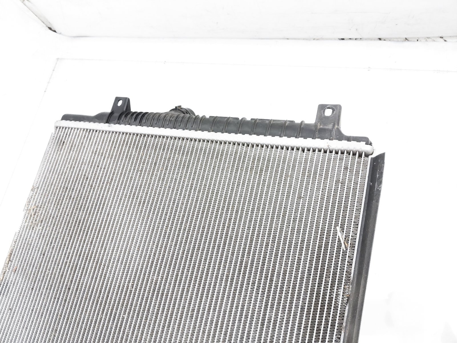 2022 Volkswagen Passat 2.0L Auto Trans Radiator 5C0121251k *Turbo Pkg ...