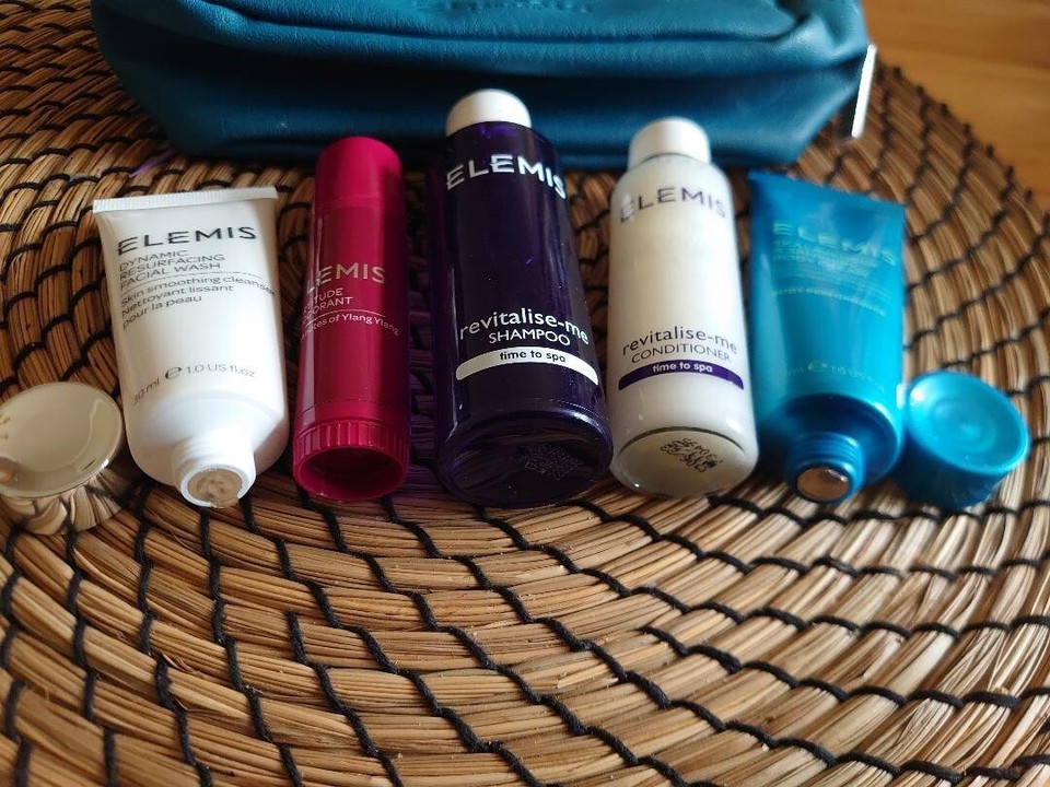 Elemis Gift Set - Dynamic Wash Body Cream Shampoo Conditioner Deodorant ...