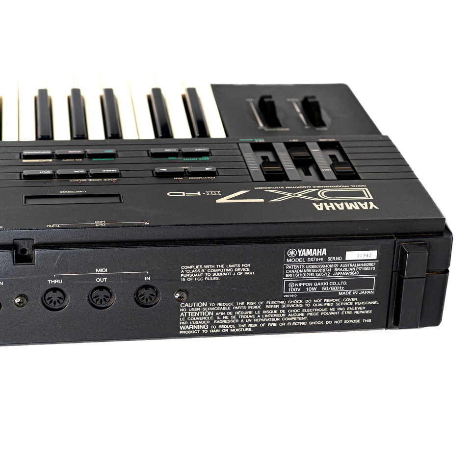 Yamaha DX7 II FD - Retro Synth Magic with Iconic Sounds | eBay