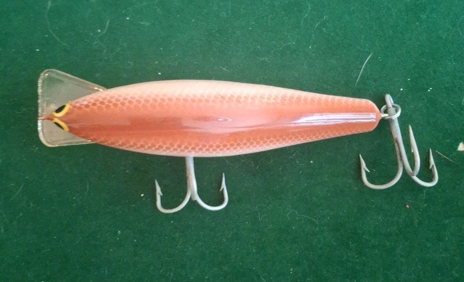 Bagley's BB4 Lure Un labeled Tough Color Brass Hangers Wedge Lip ...