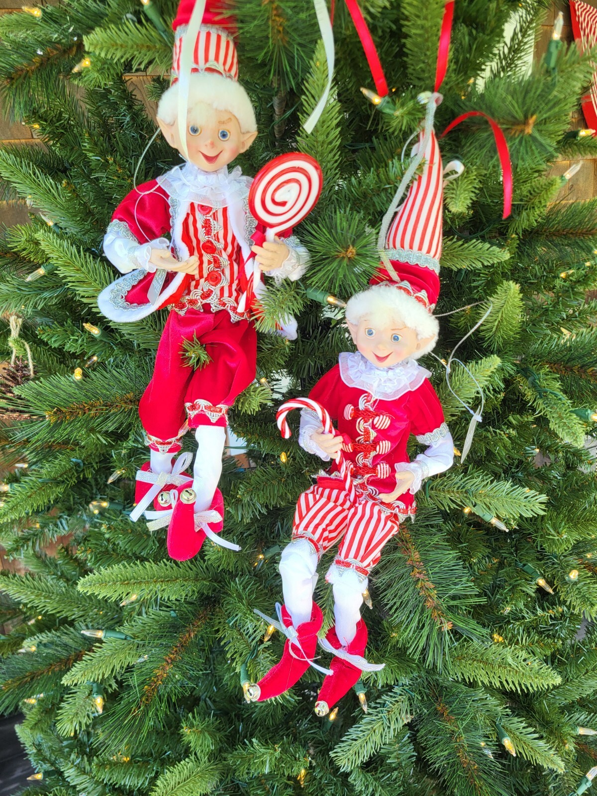 RAZ Imports 2021 Peppermint Parlor 16" Posable Christmas Elf Figures ...