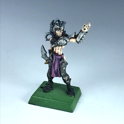 Classic Metal Dark Elves Elf Witch Elf Warrior - Warhammer Fantasy ...