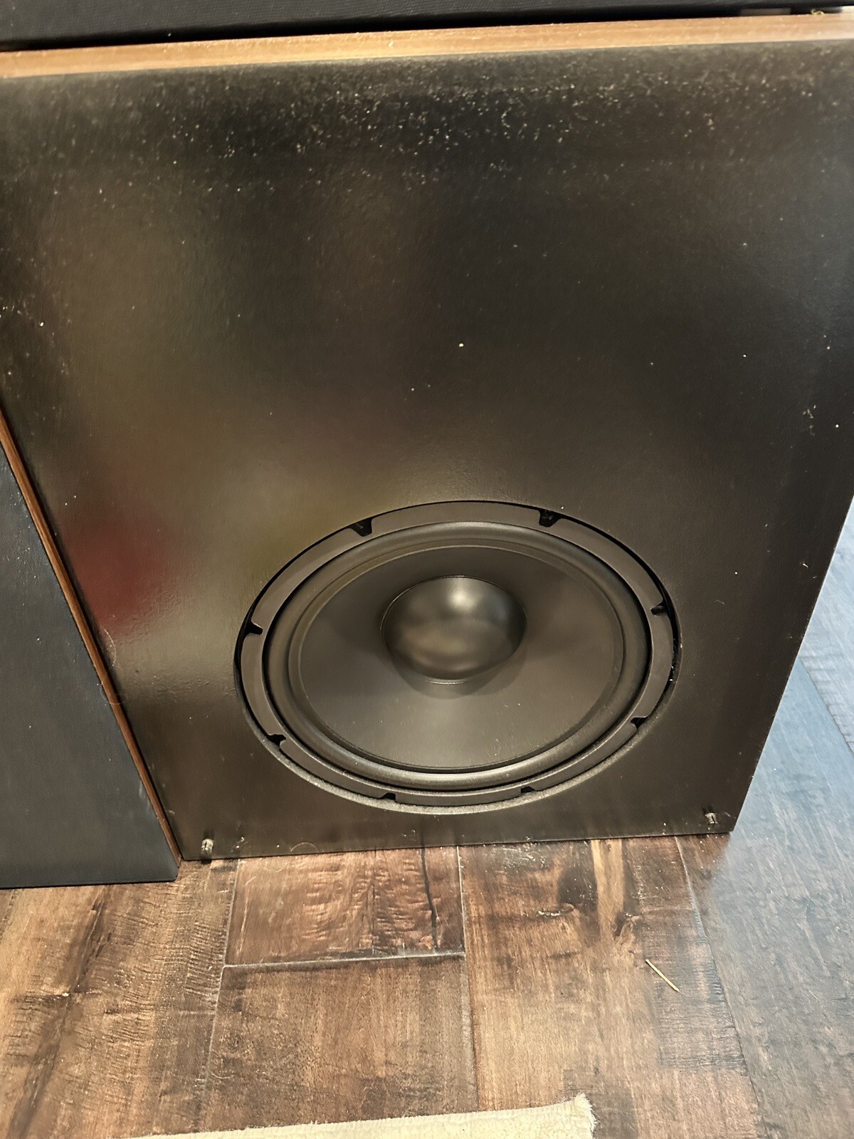 Snell THX Speaker System - 5 Speakers Total - 2 SUB550, 2 Type K/IV and ...