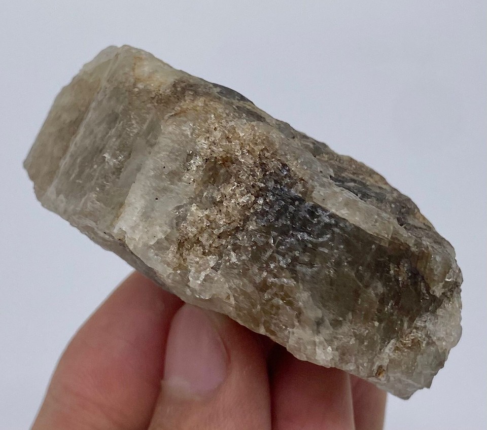 103GmM Rare Fluorescent scapolite with hyalite crystal Badakhshan ...