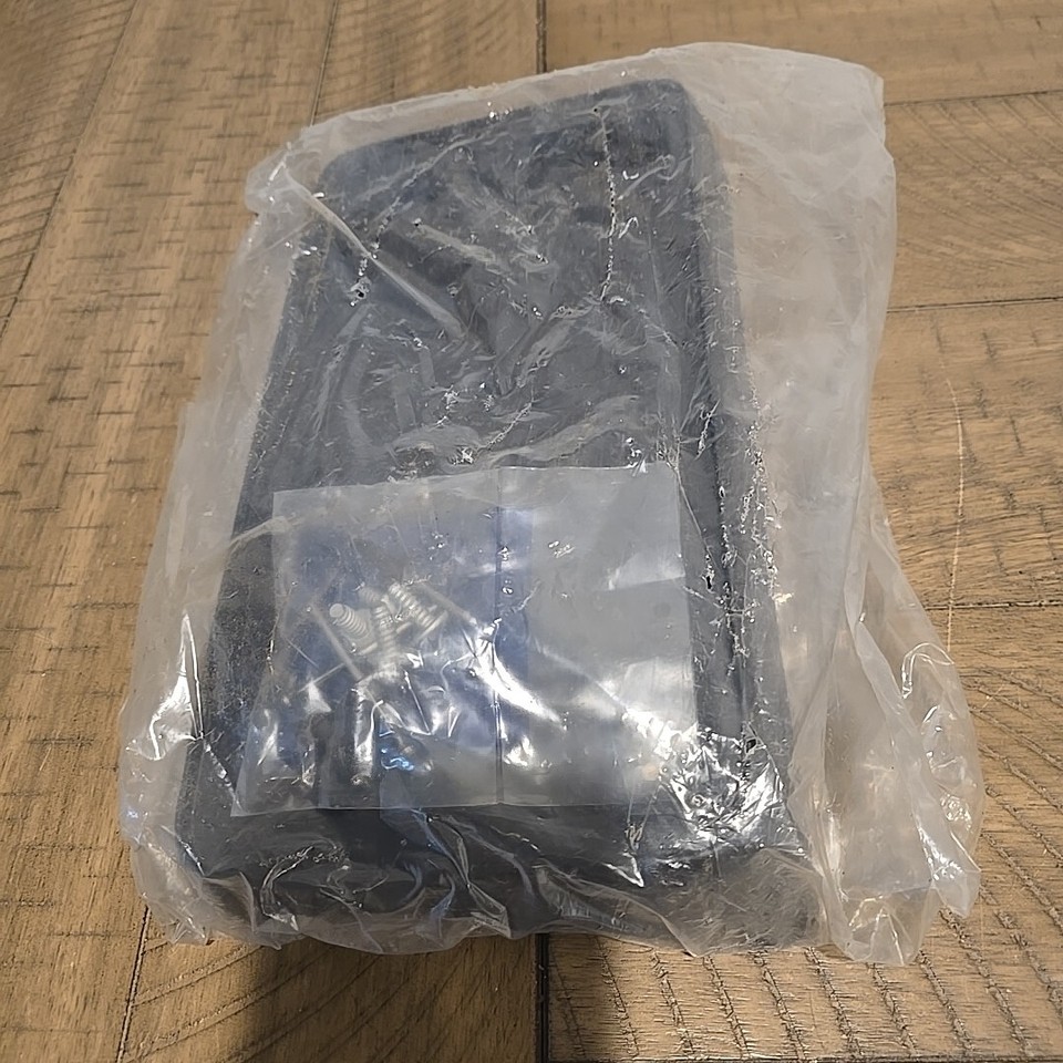 New GM Front License Plate Bracket 2016-2019 GMC Sierra 1500 Part ...