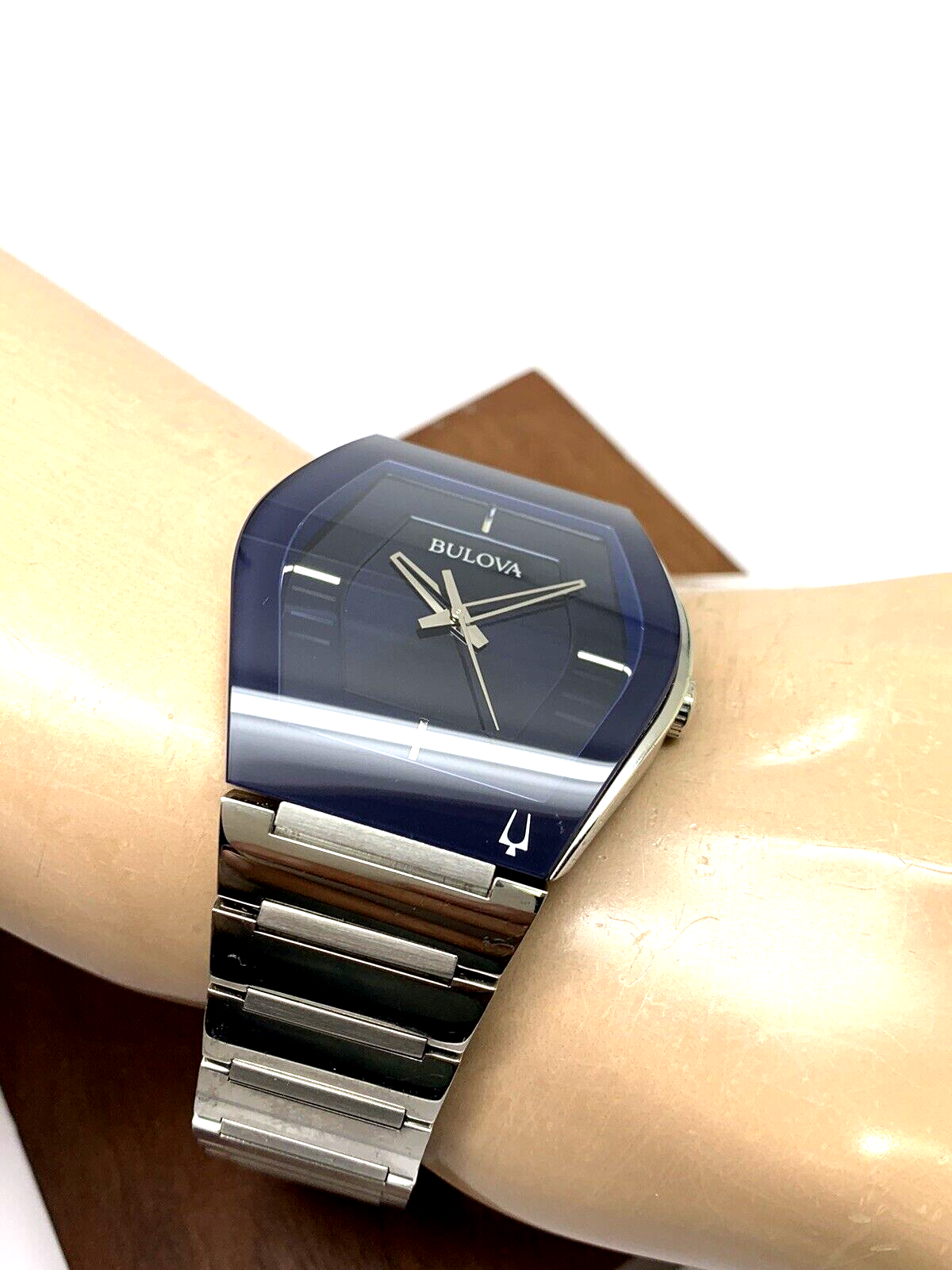 Bulova Men's Watch 96A258 Gemini Futuro Quartz Blue Dial Silver ...