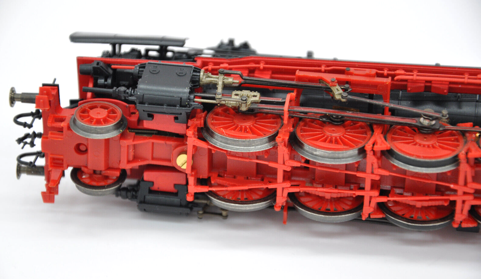 Roco Model Railway H0 Steam Locomotive with Tender BR 41 135-5 DB | eBay