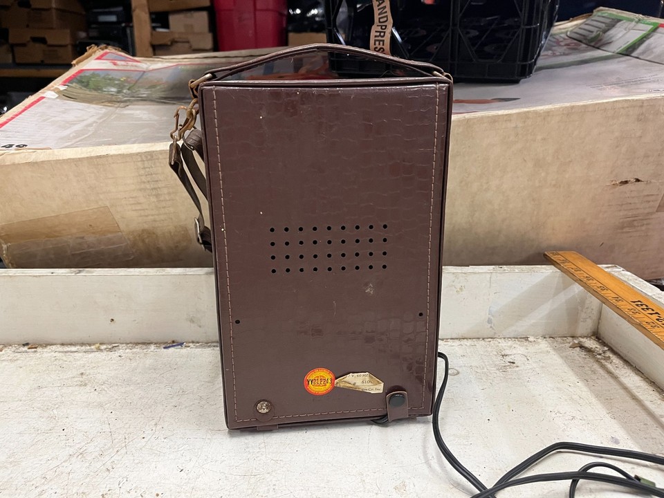 Vintage Federal Model 610 Portable AM AC/DC Band Transistor Solid State ...