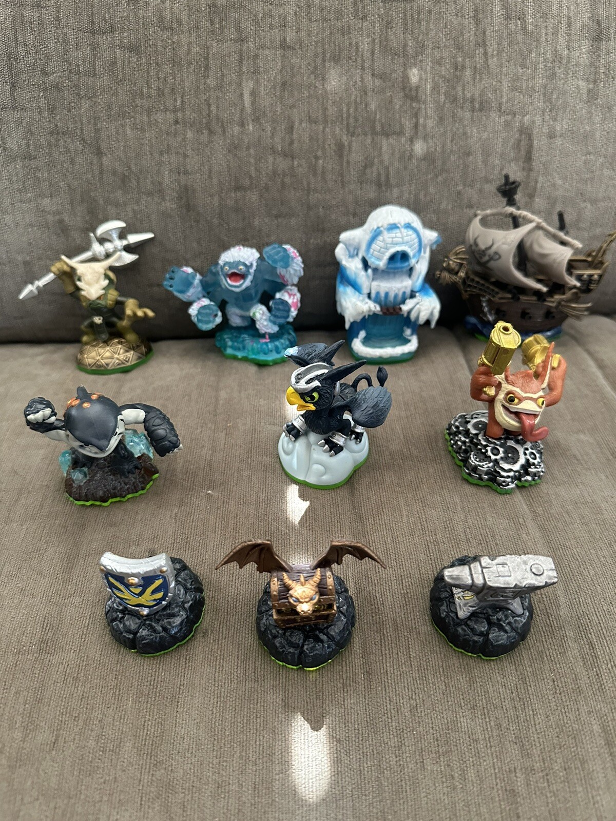 Lot Of 10 Skylanders Spyro’s Adventure Figures Green Base | eBay