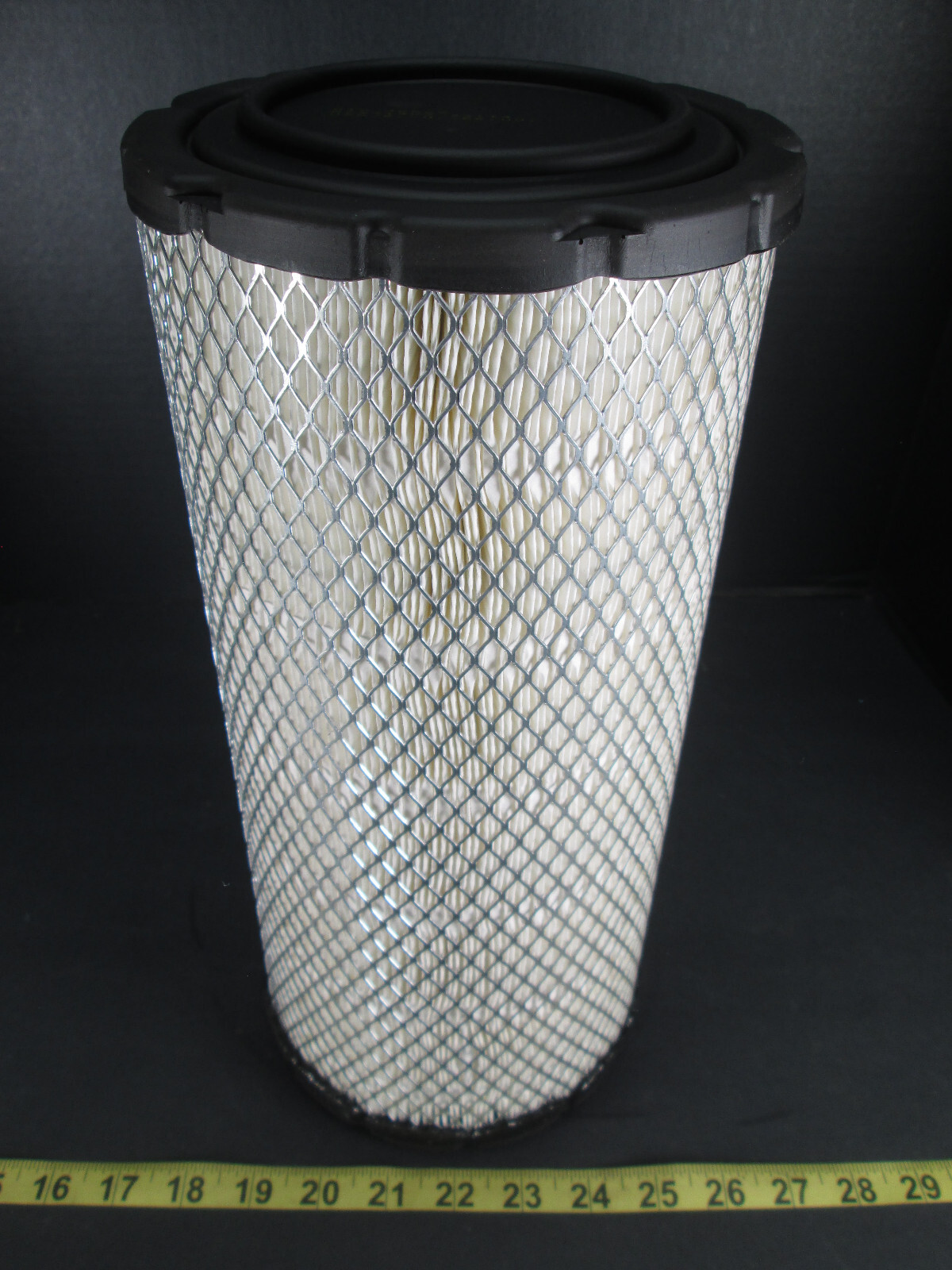 WIX 46562 - Air filter cross reference