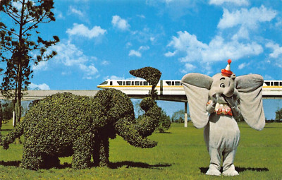 Disneyland Postcards STROLLING TOPIARY LANE | eBay