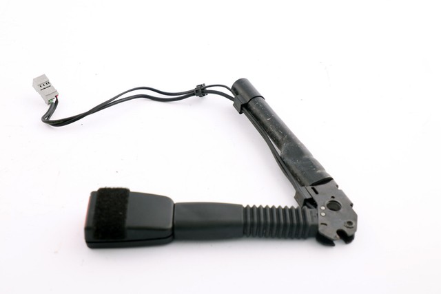 BMW OEM 08-10 128i Front Seat Belts-buckle End Left 72119119541 for ...