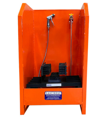 BOOT CLEANING STATION with HOSE RINSE - 1P - Heavy duty site shoe scrub ...