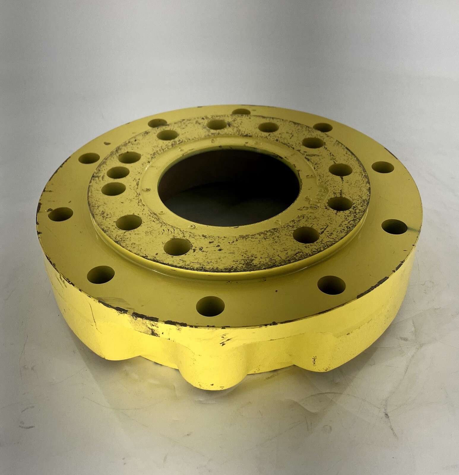 Genuine JOHN DEERE Dual Wheel Hub Assembly with Pilot #R299784 FREE ...