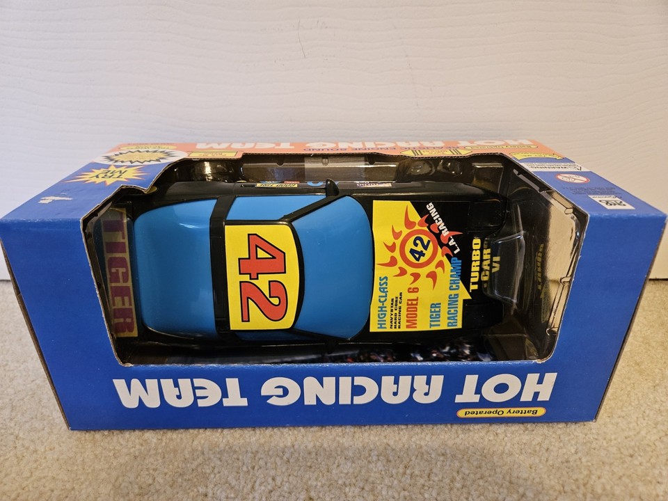 VINTAGE BATTERY-OPERATED NAVYSTAR HOT ROD RACING TEAM NEVER PLAYED WITH ...