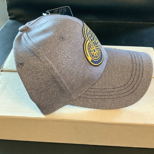 New w/tags Detroit Redwings Notre Dame Fighting Irish Ahead SnapBack ...