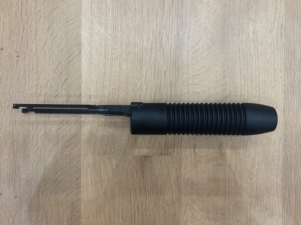 Mossberg 500 Maverick 88 Polymer Corncob Pinned Action Arms Forend 12 ...