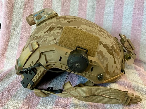 Ops-Core AOR1 FAST Maritime Helmet w/ SEAL Trident Rails / Pin-Up - XL ...