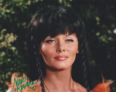 8X10 PHOTOGRAPH HAND SIGNED AUTOGRAPH - NANCY KOVACK | eBay