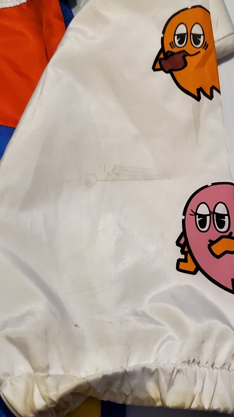 Official Bandai Namco Japanese PAC-MAN Colorblock Win… - Gem