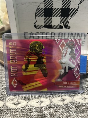 2020 Panini Phoenix Hot Routes Pink /199 Mike Evans #11 BUCS SHORT ...