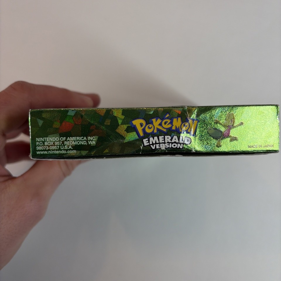 Pokemon Emerald Game Boy Advance Authentic CIB Complete w/ Poster ...