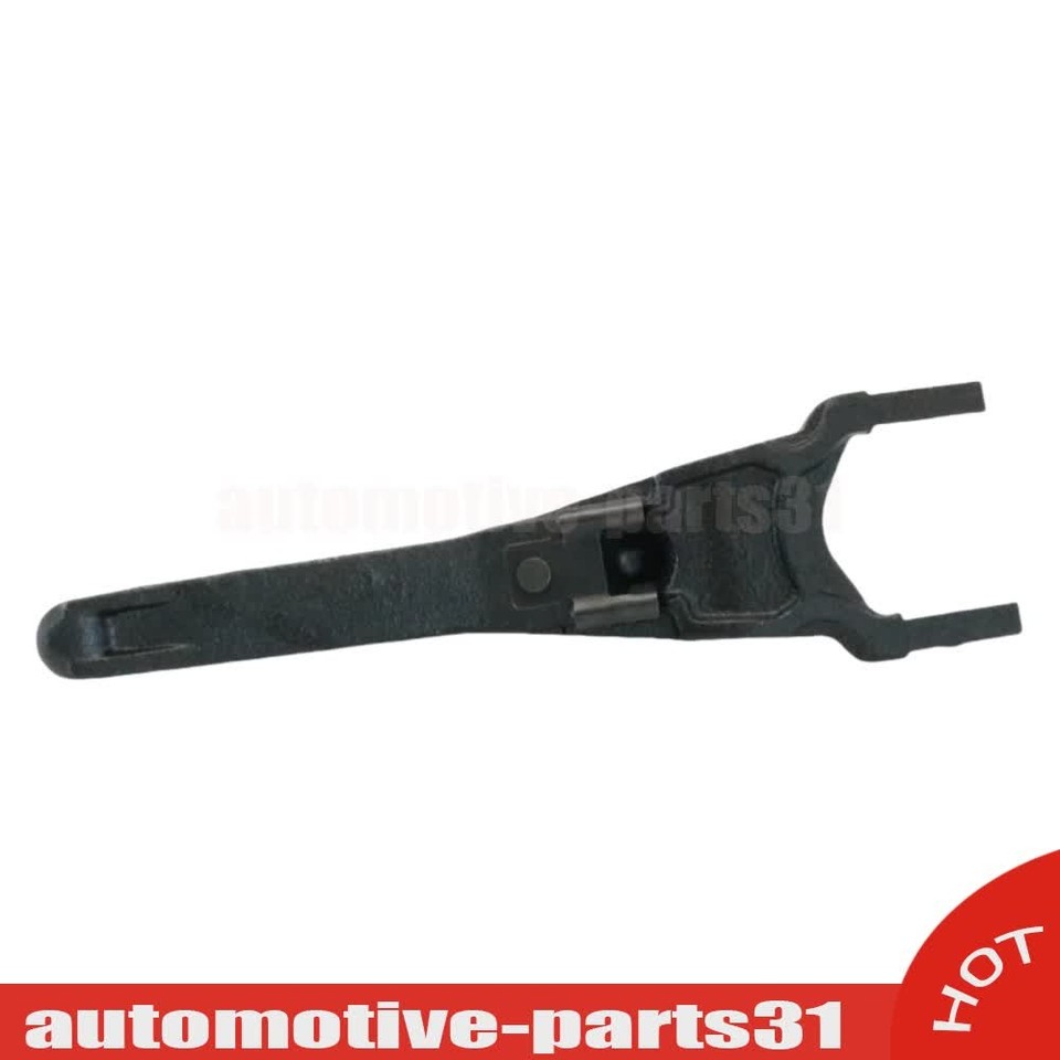 MD747524 NEW Clutch Release Fork For Mitsubishi Outlander Eclipse ...
