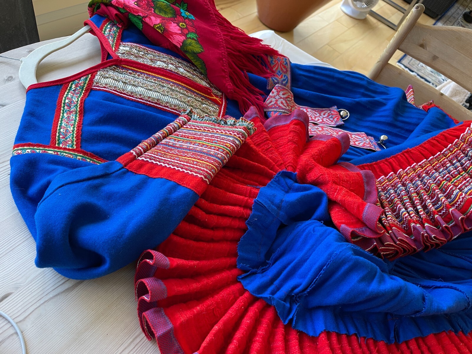 Authentic Norwegian SAMI KOFTE SAAMI GAKTI ( BUNAD ) SCARF BELT Lapland ...