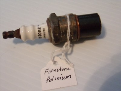 VINTAGE FIRESTONE POLONIUM 5/8" SPARK PLUG #M-130 | eBay