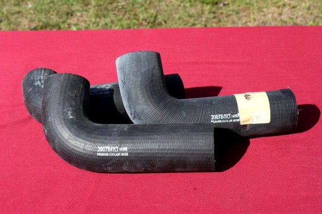 Radiator Coolant Hose Lower Navistar/fleetrite 2007841C1 IH ...