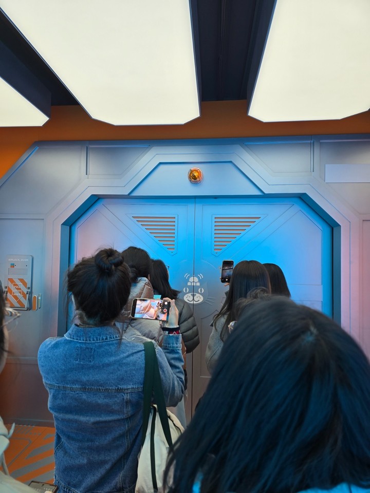 Jellycat Space 2025 Zyllian Alien Plush – Official Korea Seoul Popup ...