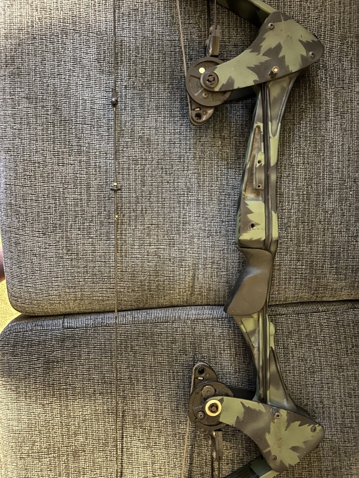 Oneida Eagle Tomcat ll | eBay