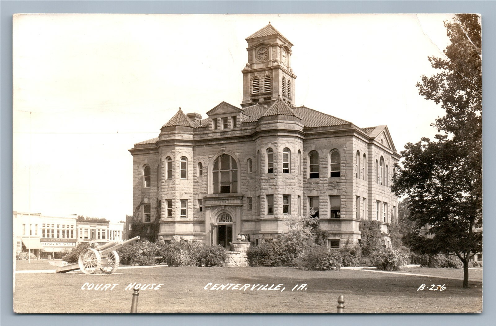 CENTERVILLE IA COURT HOUSE VINTAGE REAL PHOTO POSTCARD RPPC | eBay