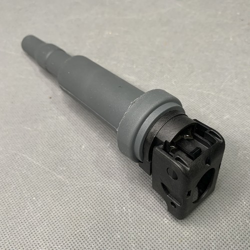 OE Ignition Coil 0221504465 For 2006 BMW 325i 525i 2.5L 525xi 530xi 3 ...