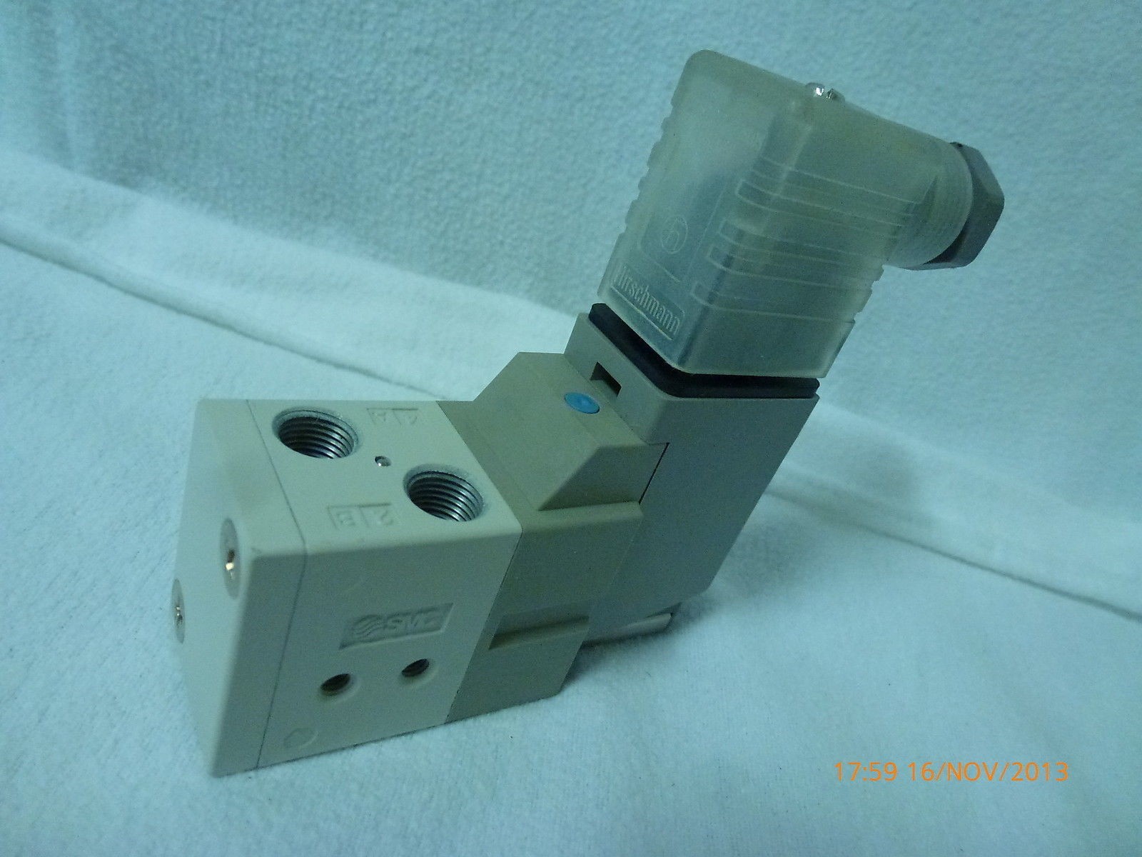 SMC VFS1120-BDZ -01 Solenoid Valve 24VAC 50/60Hz 1.75W - SMC Pneumatics ...